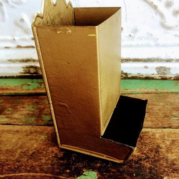 Accents | Vintage Tin Shabby Metal Match Holder Match Safe | Poshmark